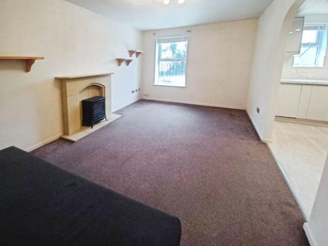 1 bedroom Flat To Let