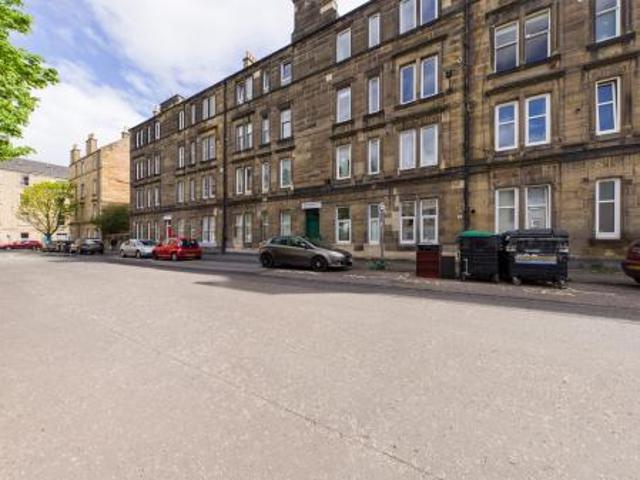 1 bedroom Flat To Let