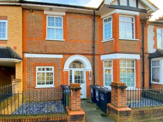 1 bedroom Flat To Let