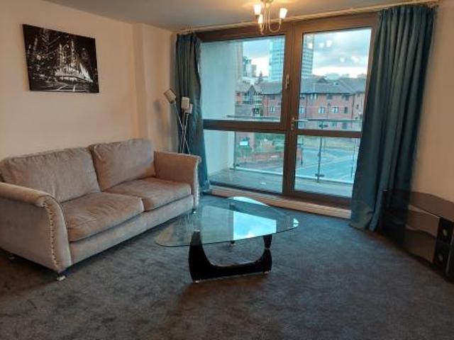 1 bedroom Flat To Let