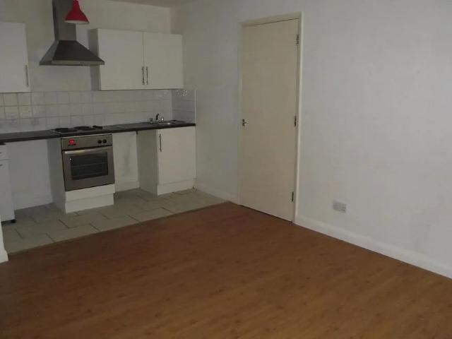 1 bedroom flat to let