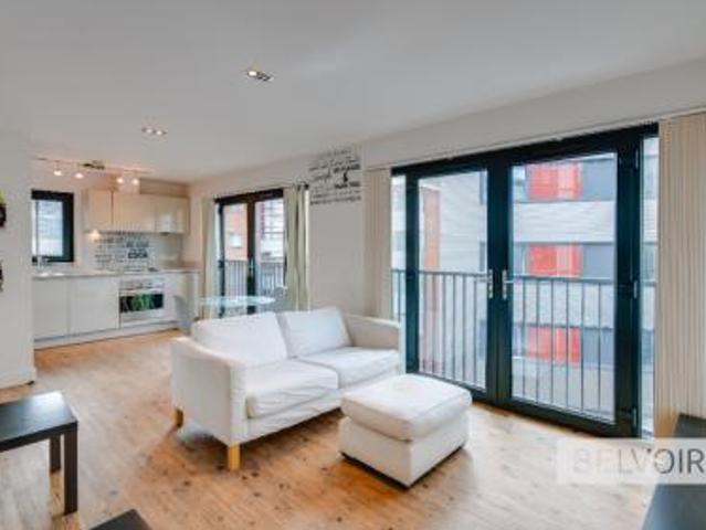 1 bedroom Flat To Let