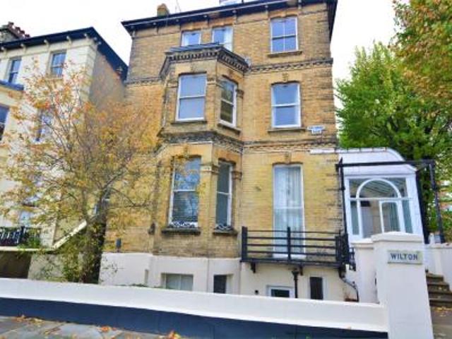 1 bedroom Flat To Let
