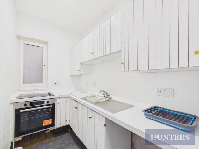 1 bedroom Flat To Let