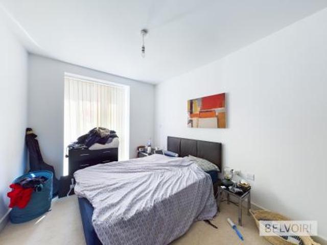 1 bedroom Flat To Let