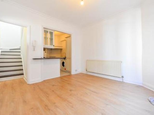 1 bedroom Flat Let Agreed