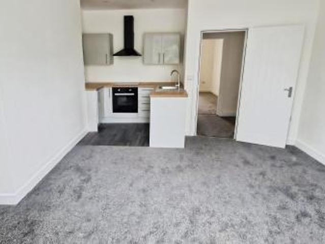 1 bedroom Flat To Let