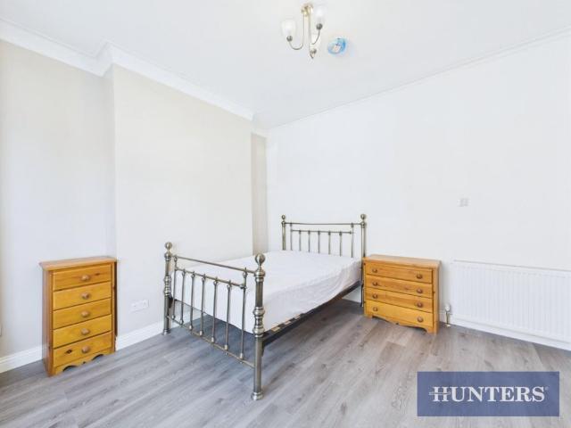 1 bedroom Flat To Let