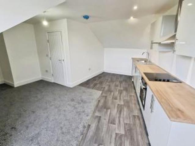 1 bedroom Flat To Let