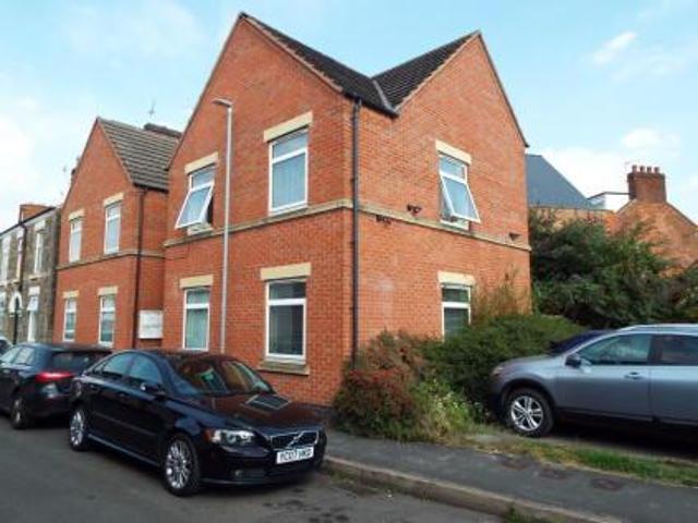 1 bedroom Flat To Let