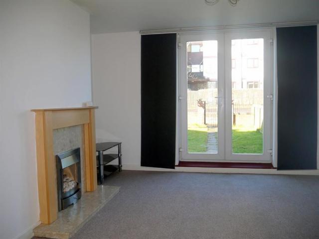 1 bedroom Flat To Let