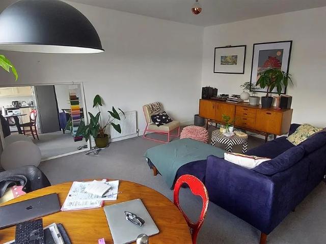 1 bedroom flat to let