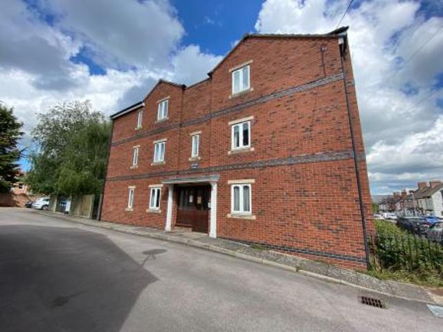 1 bedroom Flat To Let