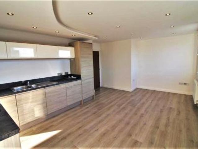 1 bedroom Flat To Let