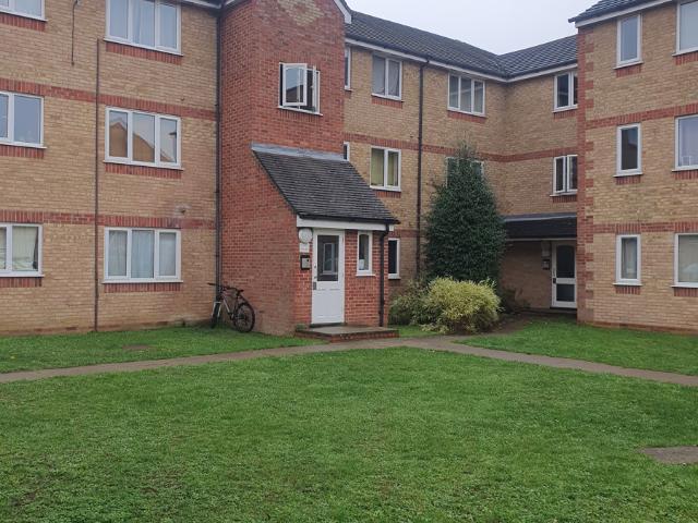 1 Bedroom Flat To Let in Stevenage, SG1