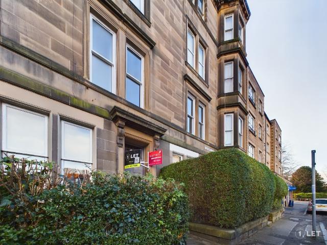 1 bedroom Flat to let | Part furnished