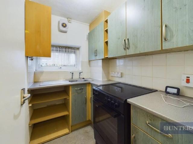 1 bedroom Flat To Let Total Size: 431 SQ FT