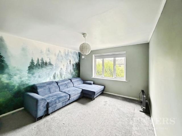 1 bedroom Flat To Let Total Size: 489 SQ FT