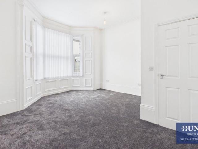 1 bedroom Flat To Let Total Size: 511 SQ FT