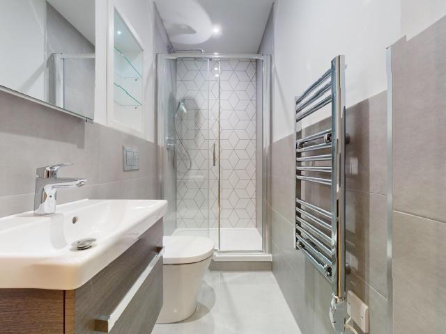 1 bedroom flat to rent on Beverley Way, London