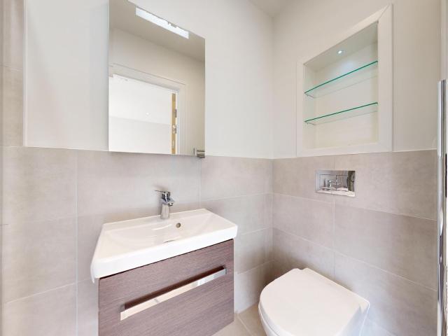 1 bedroom flat to rent on Beverley Way, London