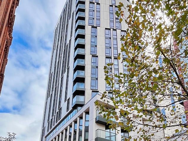 1 bedroom flat to rent on Black Prince Road, London