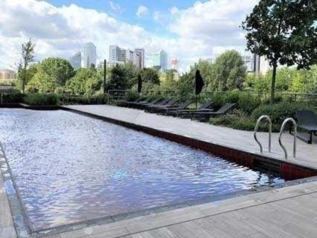 1 bedroom flat to rent on City Island Way, London