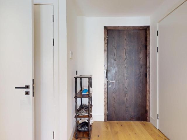 1 bedroom flat to rent on Exchange Gardens, London