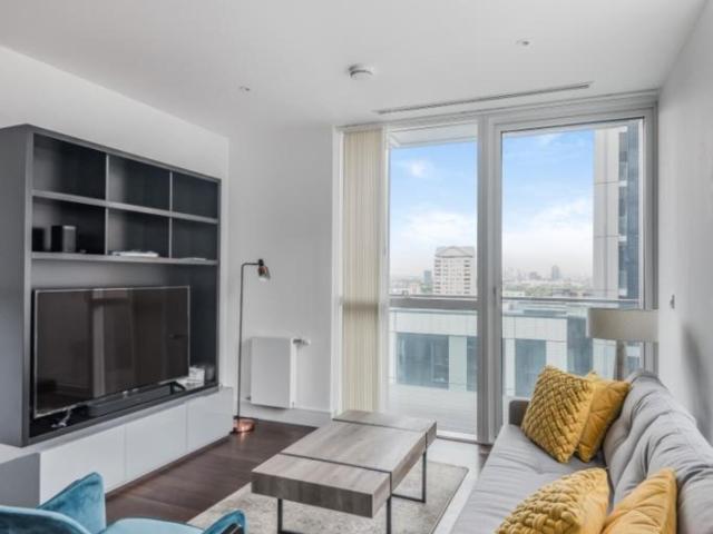 1 bedroom flat to rent on Harbour Way, London