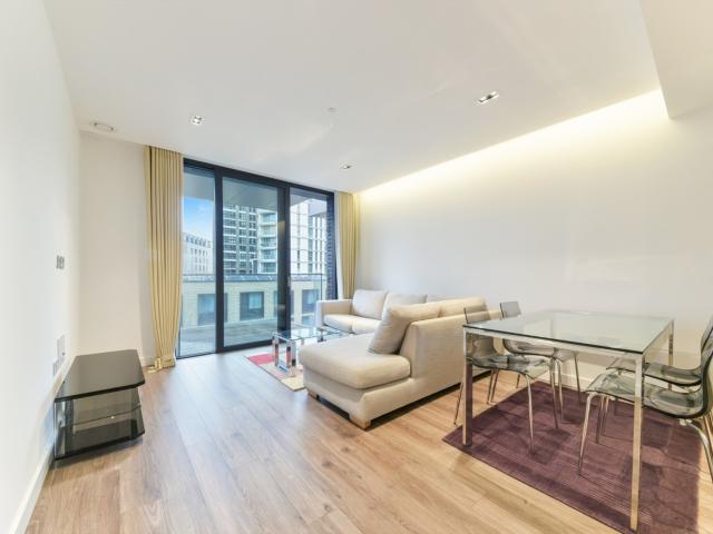 1 bedroom flat to rent on Leman Street, London
