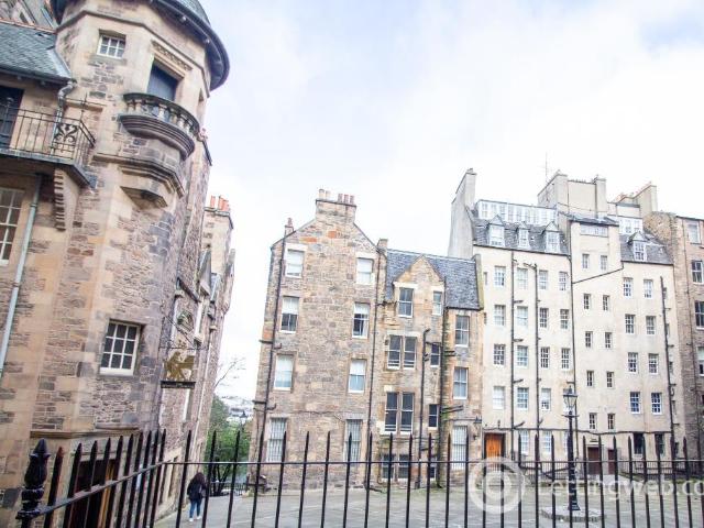 1 Bedroom Flat to Rent at Edinburgh/City Centre, Edinburgh, Old Town