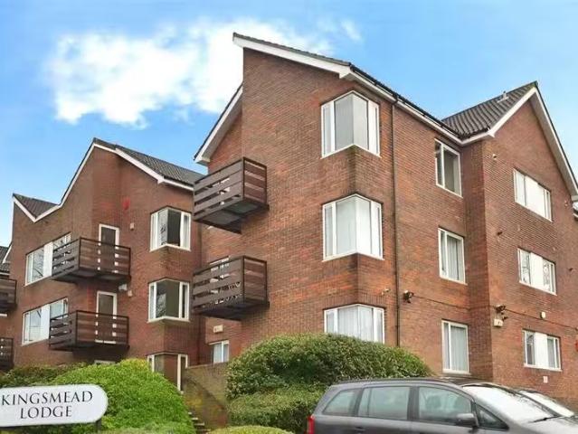1 bedroom Flat to rent, Cedar Road, Sutton, SM2 £1,395 pcm