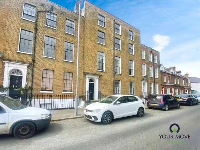 1 bedroom Flat to rent, Chatham Place, Ramsgate, CT11 £895 pcm