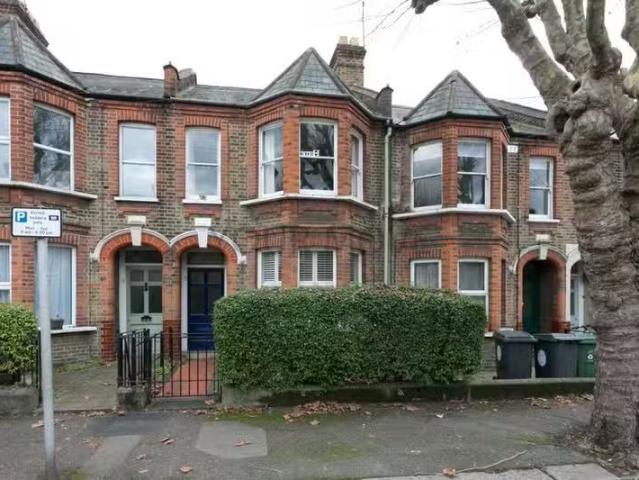 1 bedroom Flat to rent, Cornwallis Road, Walthamstow, E17 £1.