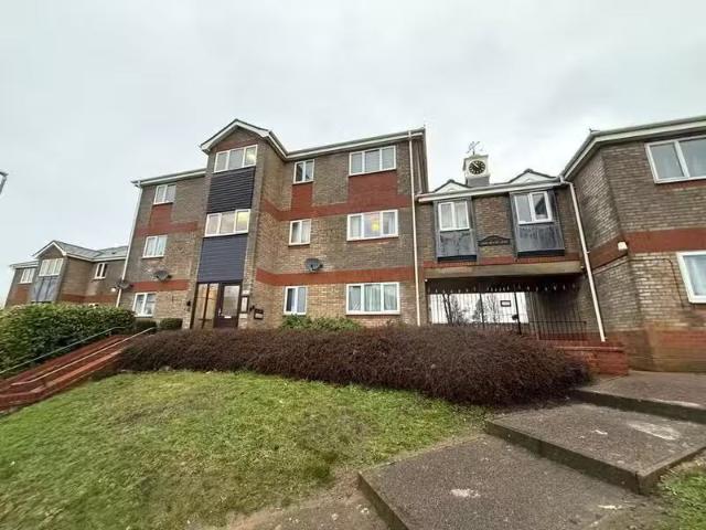 1 bedroom Flat to rent, Crown Meadow Court, Love Road, NR32 £.