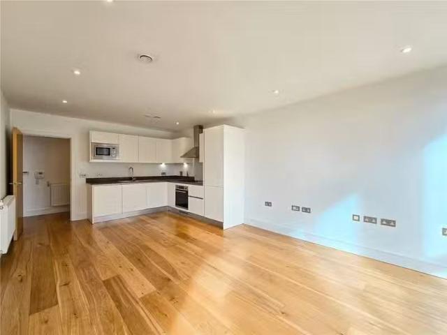 1 bedroom Flat to rent, Grove Place, London, SE9 £1,500 pcm