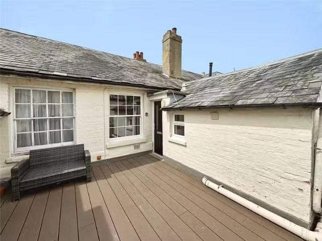 1 bedroom Flat to rent, Grover Street, Tunbridge Wells, TN1 £.
