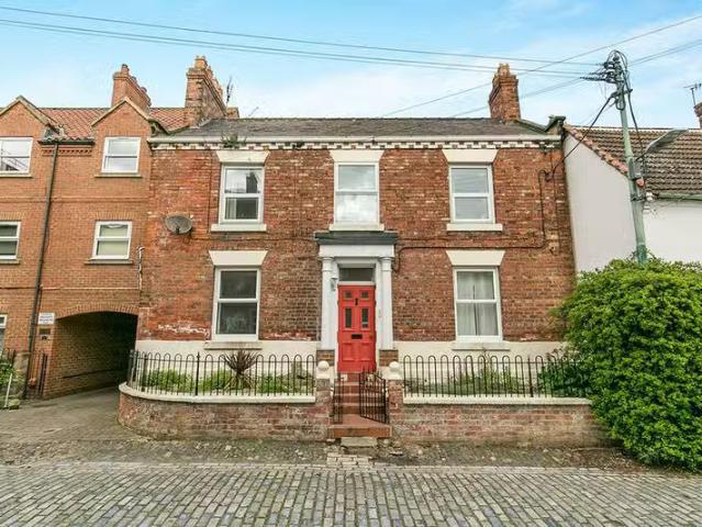 1 bedroom Flat to rent, High Church Wynd, Yarm, TS15 £525 pcm