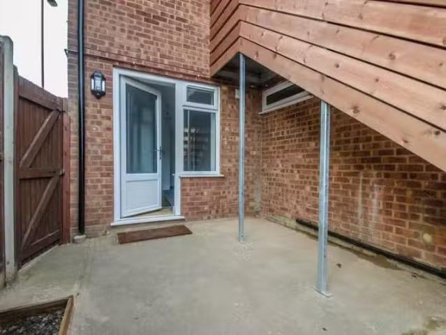 1 bedroom Flat to rent, High Street, Arlesey, SG15 £1,000 pcm