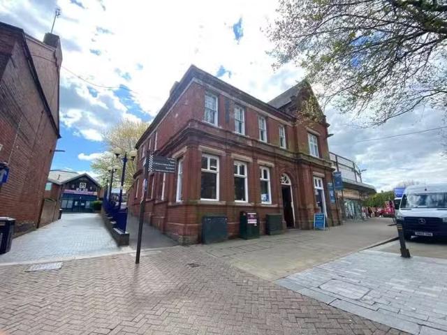 1 bedroom Flat to rent, High Street, Swadlincote, DE11 £500 pcm