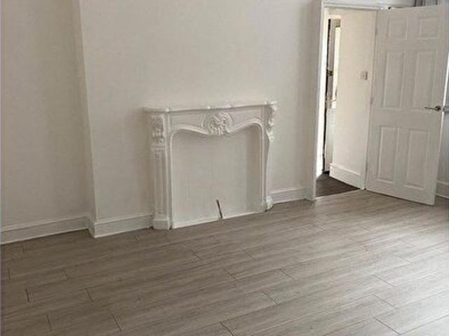 1 Bedroom Flat To Rent In Magdala Road, Nottingham, NG3