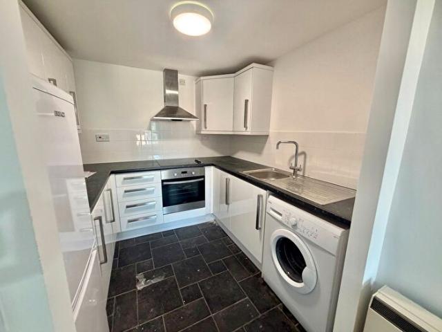 1 Bedroom Flat To Rent In Mansfield Road, Nottingham, NG1