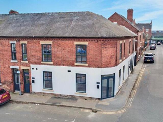 1 Bedroom Flat To Rent In Market Street, Ilkeston, Derbyshire, DE7
