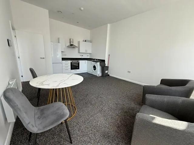1 Bedroom Flat To Rent In Matlock Road, Coventry, CV1