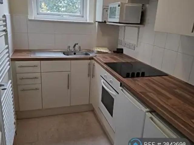 1 Bedroom Flat To Rent In Melton Road, Nottingham, NG2