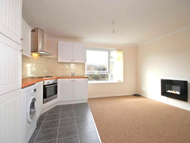 1 Bedroom Flat To Rent In Mewburn Road, Banbury, OX16