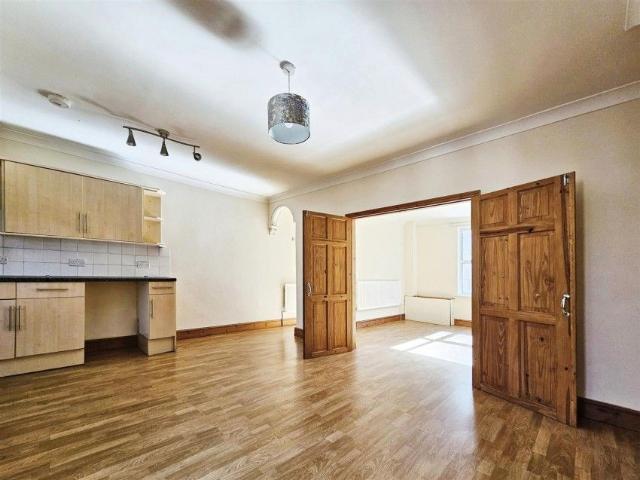 1 Bedroom Flat to Rent in Mill Road, Kettering, Northants, NN16