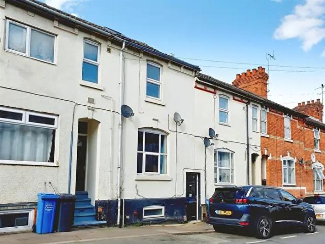 1 Bedroom Flat To Rent In Mill Road, Kettering, Northants, NN16