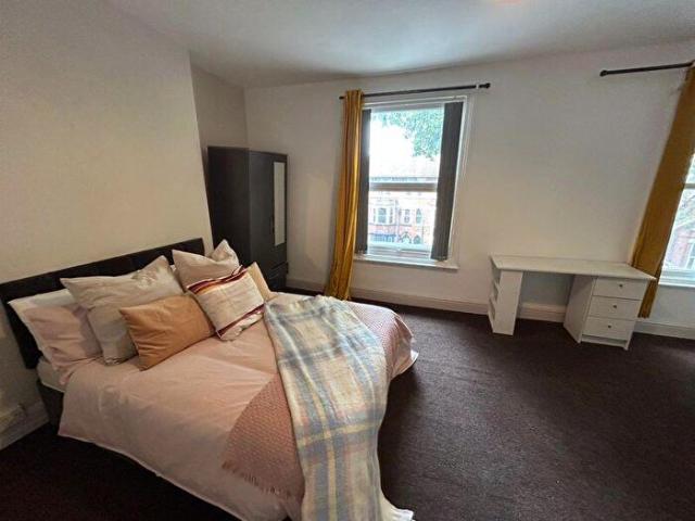 1 Bedroom Flat To Rent In Modern Shared House In Radford – From £pw | Fully Furnished | Great Location, NG7