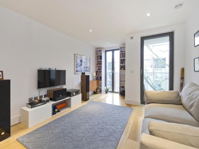 1 bedroom flat to rent in north kensington